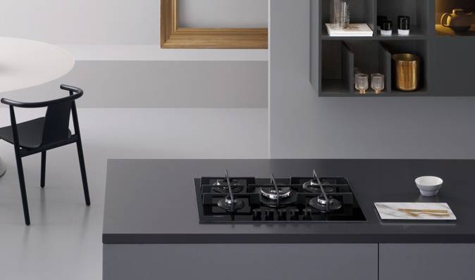 Taque de cuisson au gaz Whirlpool avec Flamme MultiLevel | European ...