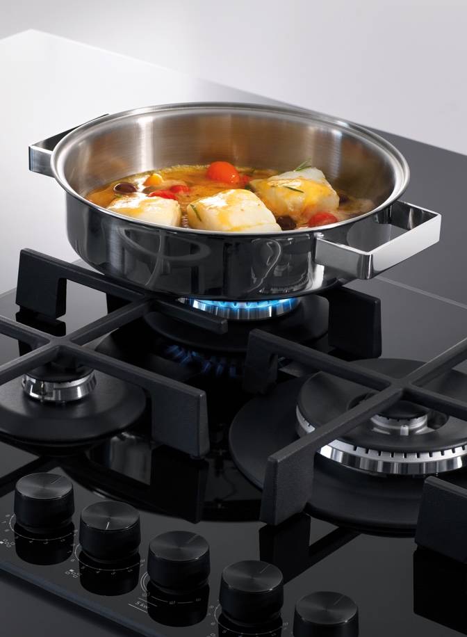 Taque de cuisson au gaz Whirlpool avec Flamme MultiLevel | European ...